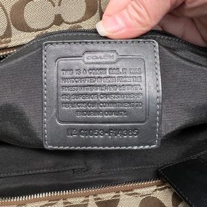 Coach | Bags | Coach Signature C Jacquard Bleecker Tanblack Leather ...